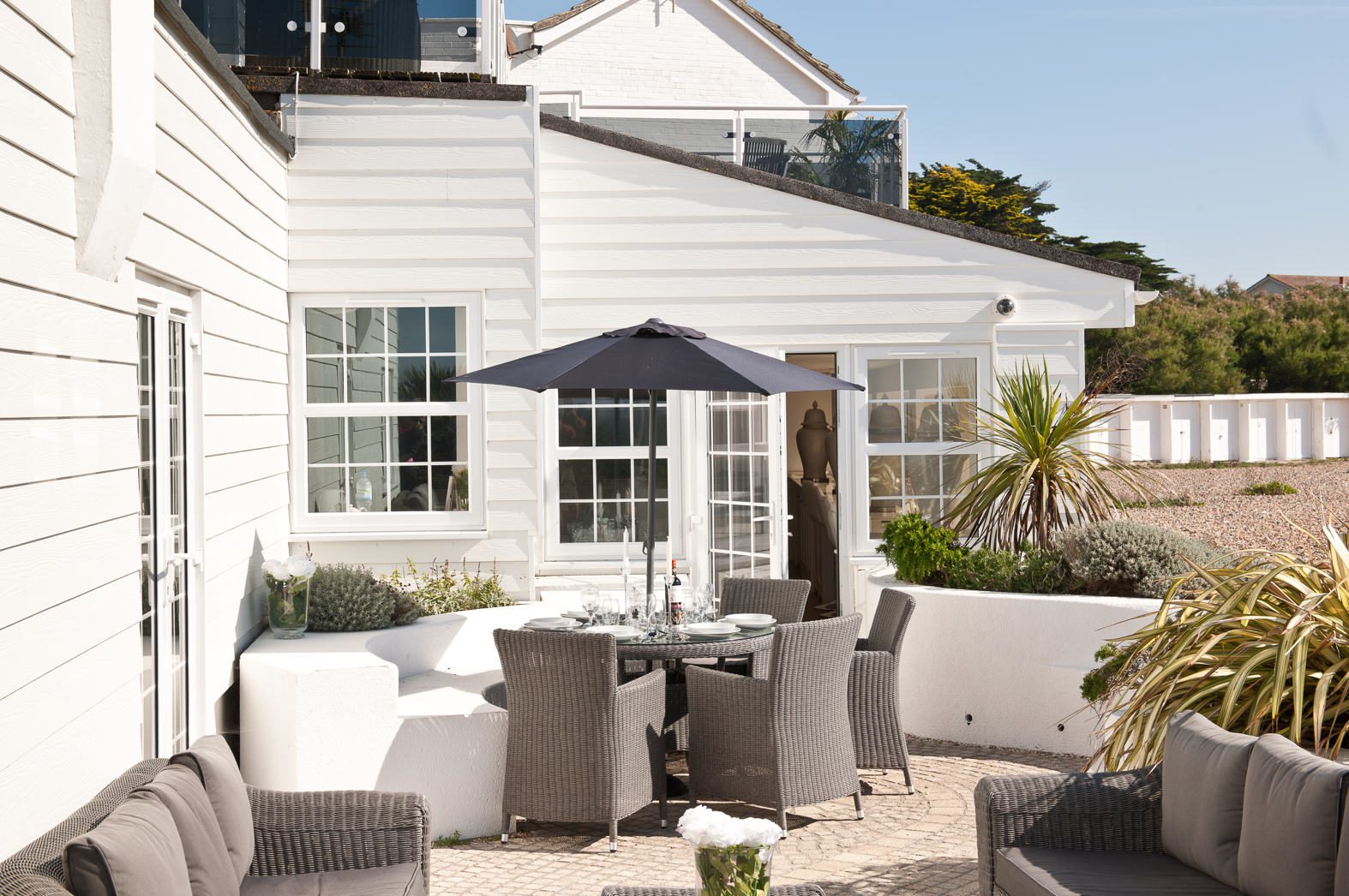 Easter Holiday By The Sea - Luxury Beach House Rental